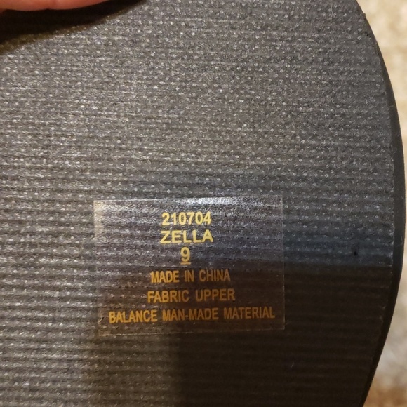 Blue Fin | Shoes | Sandals | Poshmark